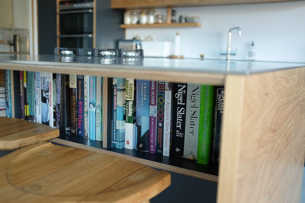 Rochlin bespoke | Fitted kitchens and furniture | Whitstable - Middle Wall